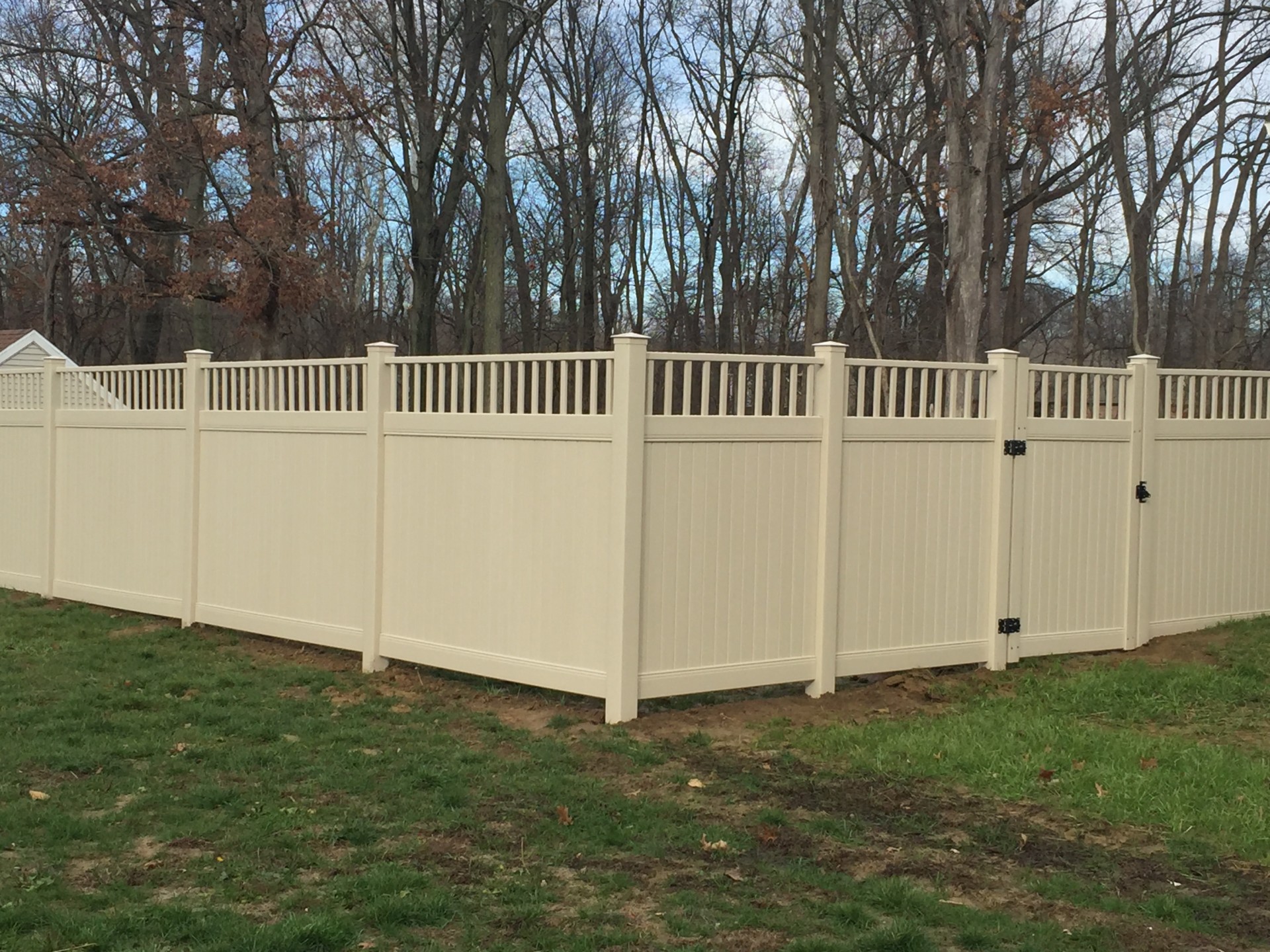 Double Bee Fence Company